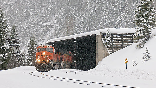 Winter on Marias Pass – 7idea Productions